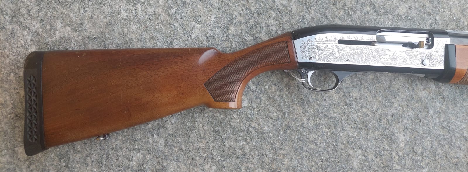 A 216 FUCILE SEMIAUTOMATICO FRANCHI MOD 520 CAL 12 CANNE DA 66 CM